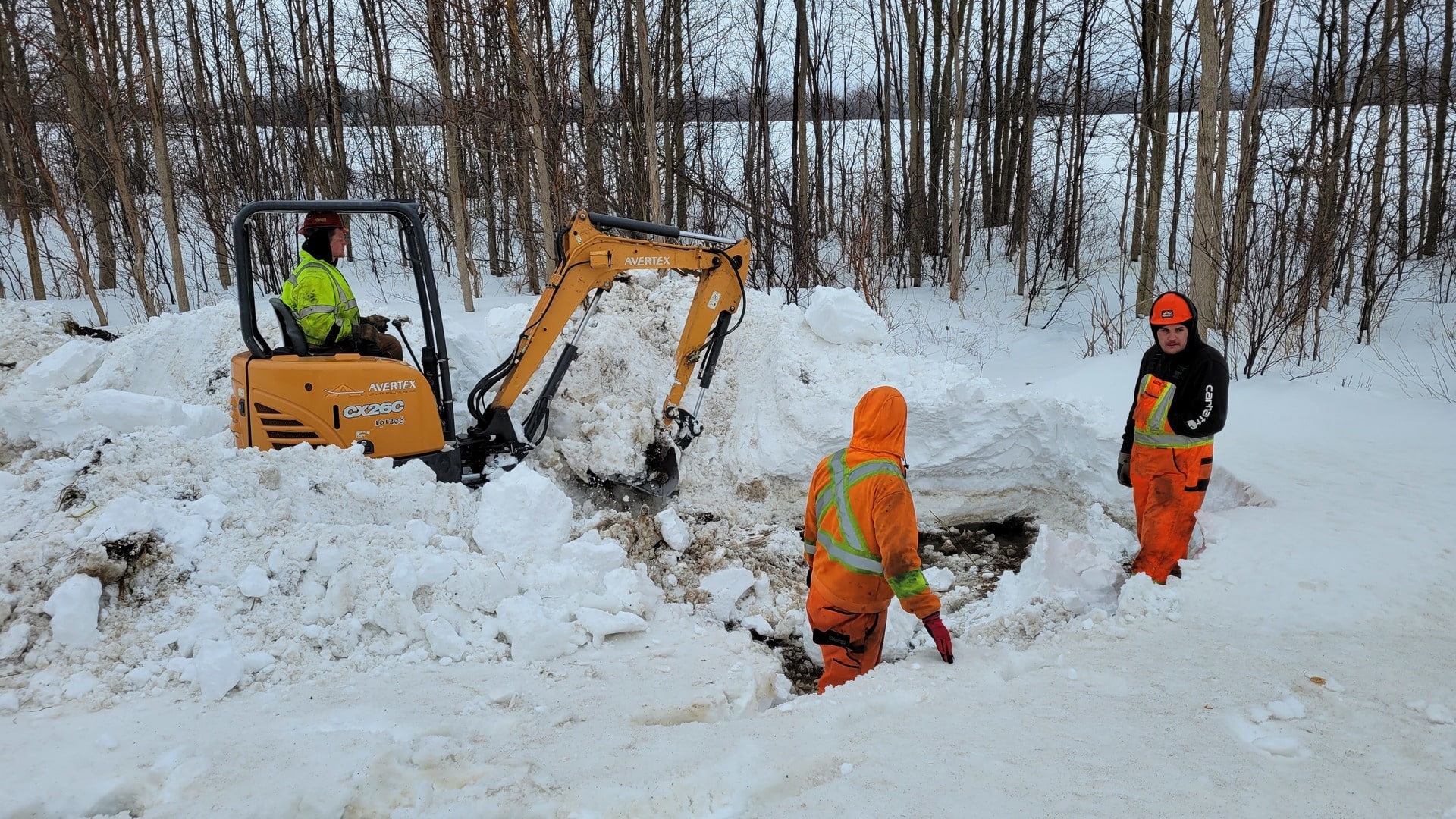 Wightman Fibre Construction - Wightman Telecom